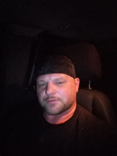 Horny Guy Wants To Fuck Kingdingaling8in