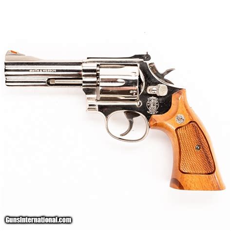 SMITH WESSON MODEL