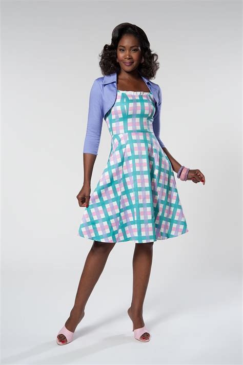 Pin On Retro Pin Up Look