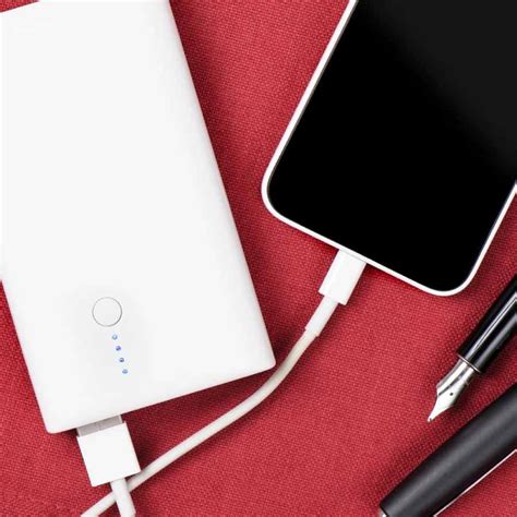 ಪವರ್ ಬ್ಯಾಂಕ್‌ ಮೂಲಕ ಸ್ಮಾರ್ಟ್ ಫೋನ್ ಬ್ಯಾಟರಿಯನ್ನು ಚಾರ್ಜ್ ಮಾಡುವುದು ಸಂಪೂರ್ಣ ಸುರಕ್ಷಿತ ಇದರಿಂದ ಯಾವುದೇ