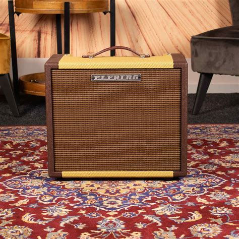 Elfring Amps Little Gem 5watt De Gitaarspecialisten Van De Snaar