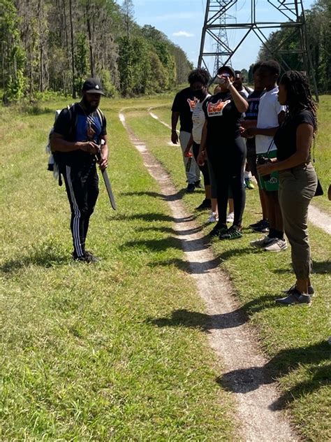 Meet Donnell Mccant Outdoor Enthusiast And Tour Guide Shoutout Miami