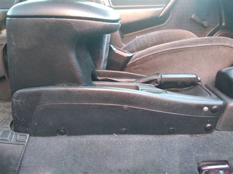 Подлокотник с вектры б в Вектру а — Opel Vectra A, 2 л, 1995 года ...