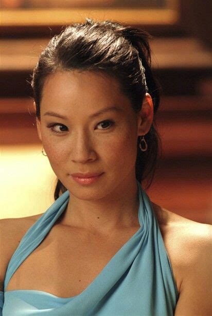 Lucy Lui In Charlie S Angels Full Throttle Man What A Lousy Movie Lucy Liu Kelly Hu Minka