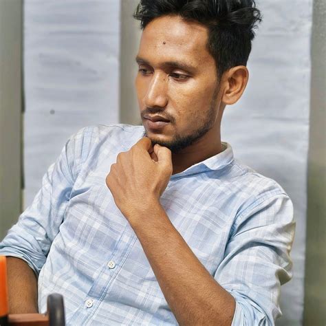 Rfa Burmese ရိုဟင်ဂျာတွေကို တောင်းပန်ကြောင်း Nug သမ္မတရုံး ပြောရေးဆိုခွင့်ရှိသူပြော ~~~~~ အမ