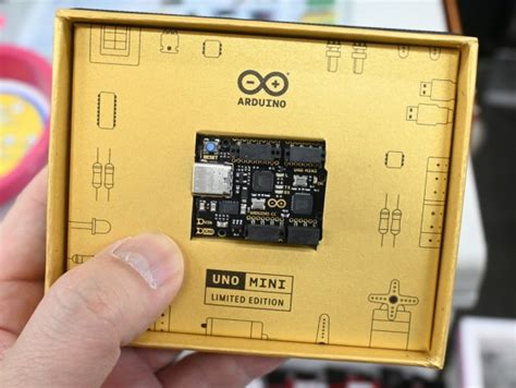 アキバ取材班 Arduino Unoの小さな限定バージョン「arduino Uno Mini Limited Edition」が入荷