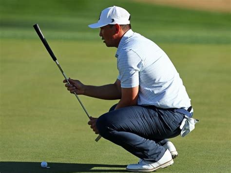 Hoey Falters As Straka Secures Third Pga Title