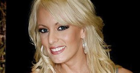 포르노배우 입막은 13만달러 트럼프로부터 못받아