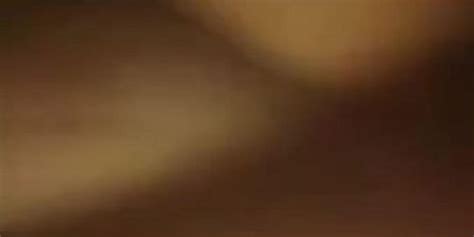 Masturbándose Con Cepillo De Pelo