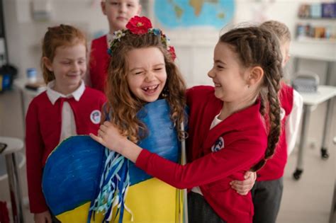 Heartwarming Message For Your Classmate To Stay Cool