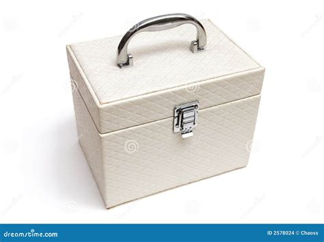 Witte Kist Met Handvat Stock Foto Image Of Ge Soleerd
