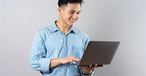 Rekomendasi Laptop Acer Jutaan Yang Nyaman Untuk Digunakan