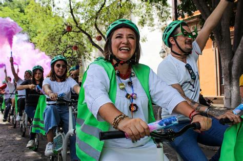 Xóchitl Gálvez le abre las puertas a Ebrard si pierde en Morena