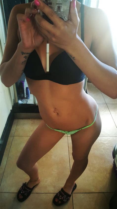 G String Selfie