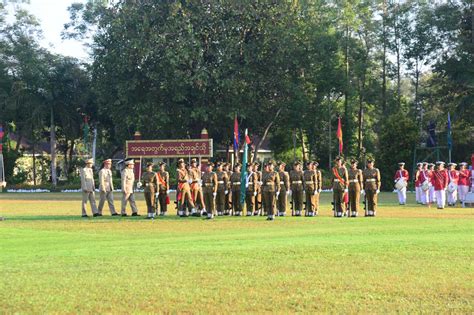 တပ်မတော် ကြည်း ဗိုလ်သင်တန်းကျောင်း မှော်ဘီ ဘွဲ့ရအမျိုးသမီးဗိုလ်လောင