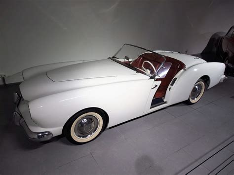 40 Coolest Cars Released In The 1950s