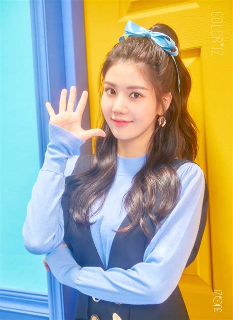 IZONE выпустили фототизеры + подробности дебюта - K-pop