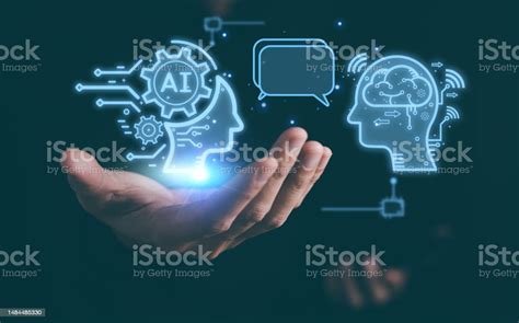 Ai 인공 지능과의 챗봇 채팅 기술 스마트 로봇 Ai 인공 지능을 사용하여 명령 프롬프트를 입력하여 무언가를 생성하고 미래 기술 변환 개발에 대한 스톡 사진 및 기타 이미지