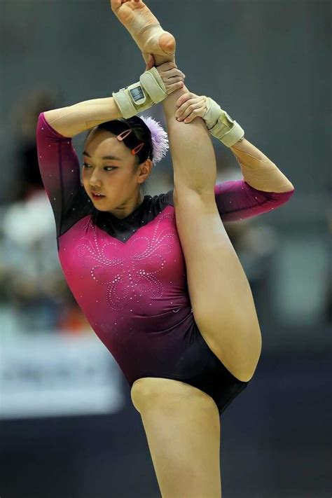 女子体操 ハイレグレオタード 生写真 女子アスリート 平岩優奈の落札情報詳細 Yahoo オークション落札価格検索 オークフリー