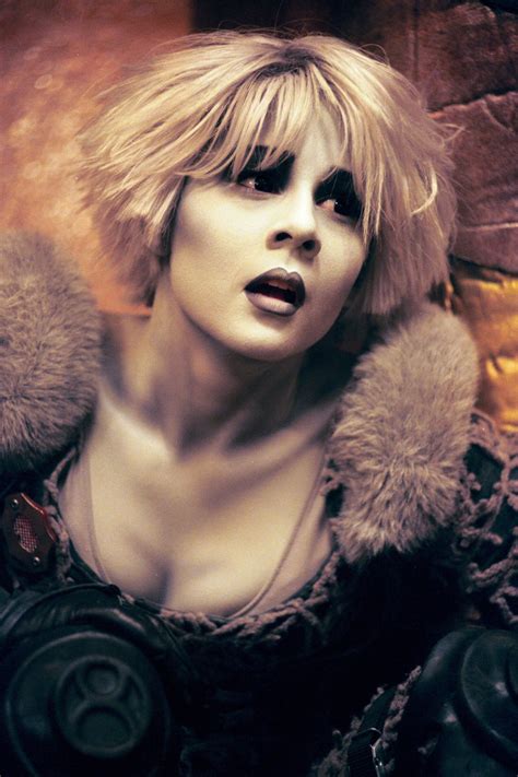 Gigi Edgley What Happened To Her After Farscape Giant Freakin Robot