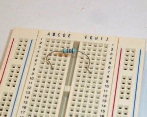 How To Use A Breadboard Build Electronic Circuits