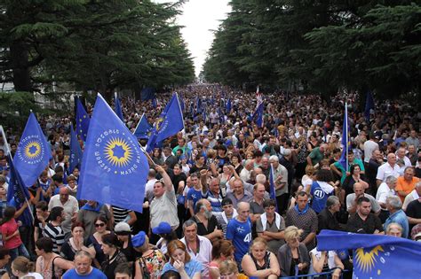 ქართული ოცნება • სამგორი 🔶 ქართული ოცნება დემოკრატიული საქართველოს სამგორის მაჟორიტარი
