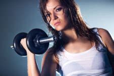 How To Do Bicep Curls The Right Way