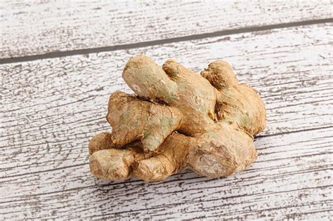 Premium Photo Raw Ginger Root Fot Cooking
