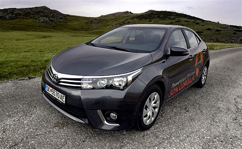 ТЕСТ Toyota Corolla D 4d Luna Доминација која трае декади Carclub Mk 1 за Автомобилите