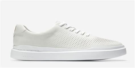 5 Best Mens White Sneakers In 2023 And How To Wear Them 24 7 Next