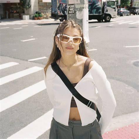 Isabelle Eberdean — Polar Artist