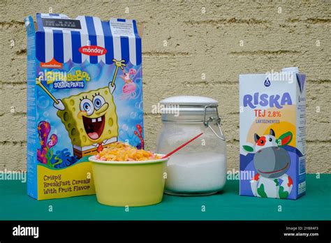 Box Of Monday Spongebob Squarepants Breakfast Cereal With Bowl Sugar