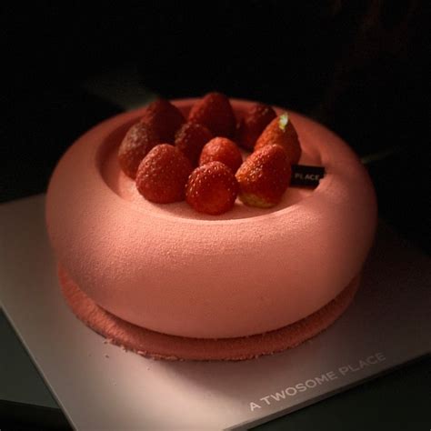 투썸 말차케이크 스트로베리 가나슈 X 키티버니포니 그 외 티라미수 조니워커 등 네이버 블로그