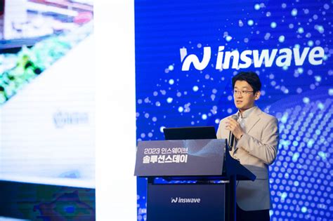 화제의 현장 Ui·ux부터 클라우드·ai까지 기술 기업으로 거듭난다”