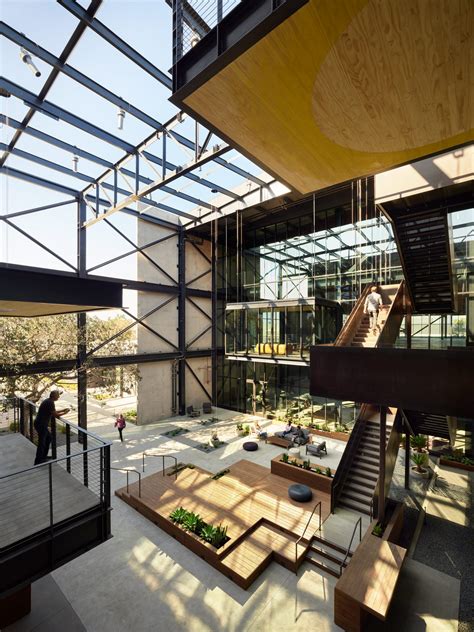 Eyrc Maintains Industrial Detail For Offices Built In Former La Times Facility