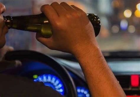 Щракнаха белезниците на пиян мъж въртял волана из врачанските улици