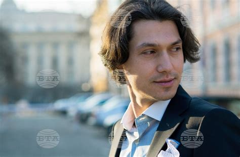 Йордан Камджалов с Плевенската филхармония гостува на Софийски музикални седмици Утро