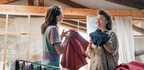 Same Sex Couples Divide Household Chores More Fairly Here S What They Told Us Works Best R