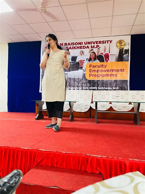 University Education Digital Linkedin People Personalbranding