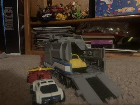 Love How The Old Autobot Minibots Scale With Core Class R Transformers