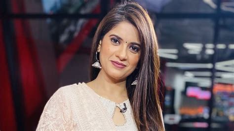 Abp न्यूज से जानी मानी एंकर प्रतिमा मिश्रा ने ली विदाई News Anchor Pratima Mishra Quits Abp