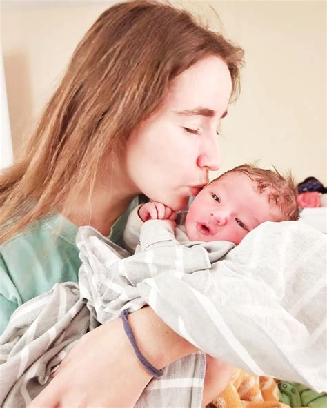 M E R R I D I T H🙃 Merridithbeatty • Instagram Photos And Videos