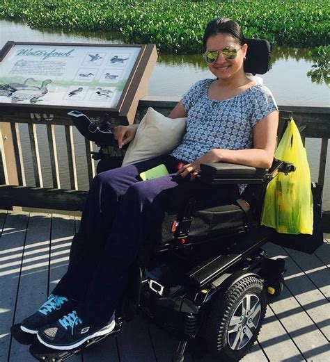 Pin By Matt Larson On Beautiful Quadriplegic Women Fashion