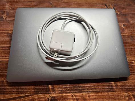 Why Is My Macbook Charger Yellow Is It Safe To Use The Mac Observer