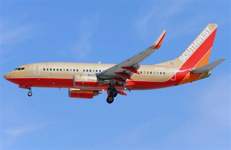 Boeing 737 700 Southwest Airlines Photos And Description Of The Plane