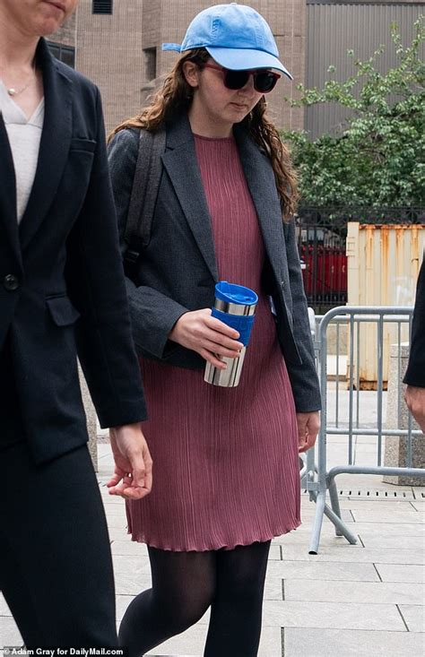Sam Bankman Fried Refuses To Make Eye Contact With Ex Girlfriend