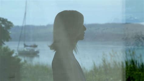 Frameless Windows For Outstanding Architectural Design