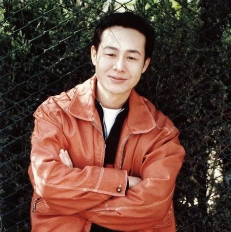 张颂文年轻时有多帅？看到照片才知道，他有的不只是演技 人物集