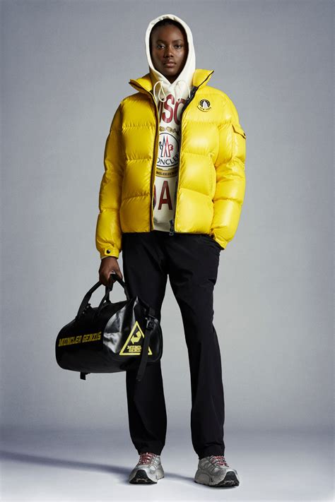 Moncler Aspin New York Short Down Jacket Reversible