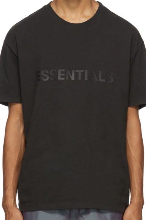 Fog Essentials Black Tee Mens Fashion Tops And Sets Tshirts And Polo Shirts On Carousell